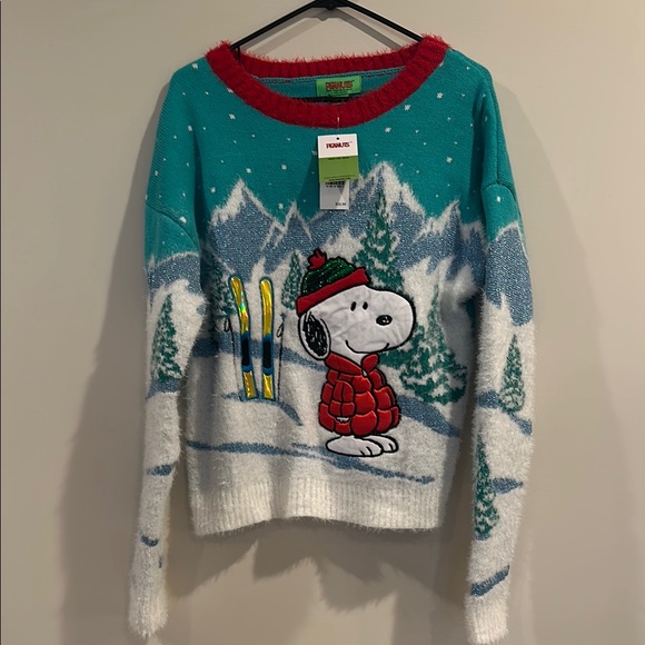 Peanuts | Sweaters | Nwt Peanuts Snoopy Winter Sweater Red Green Blue ...
